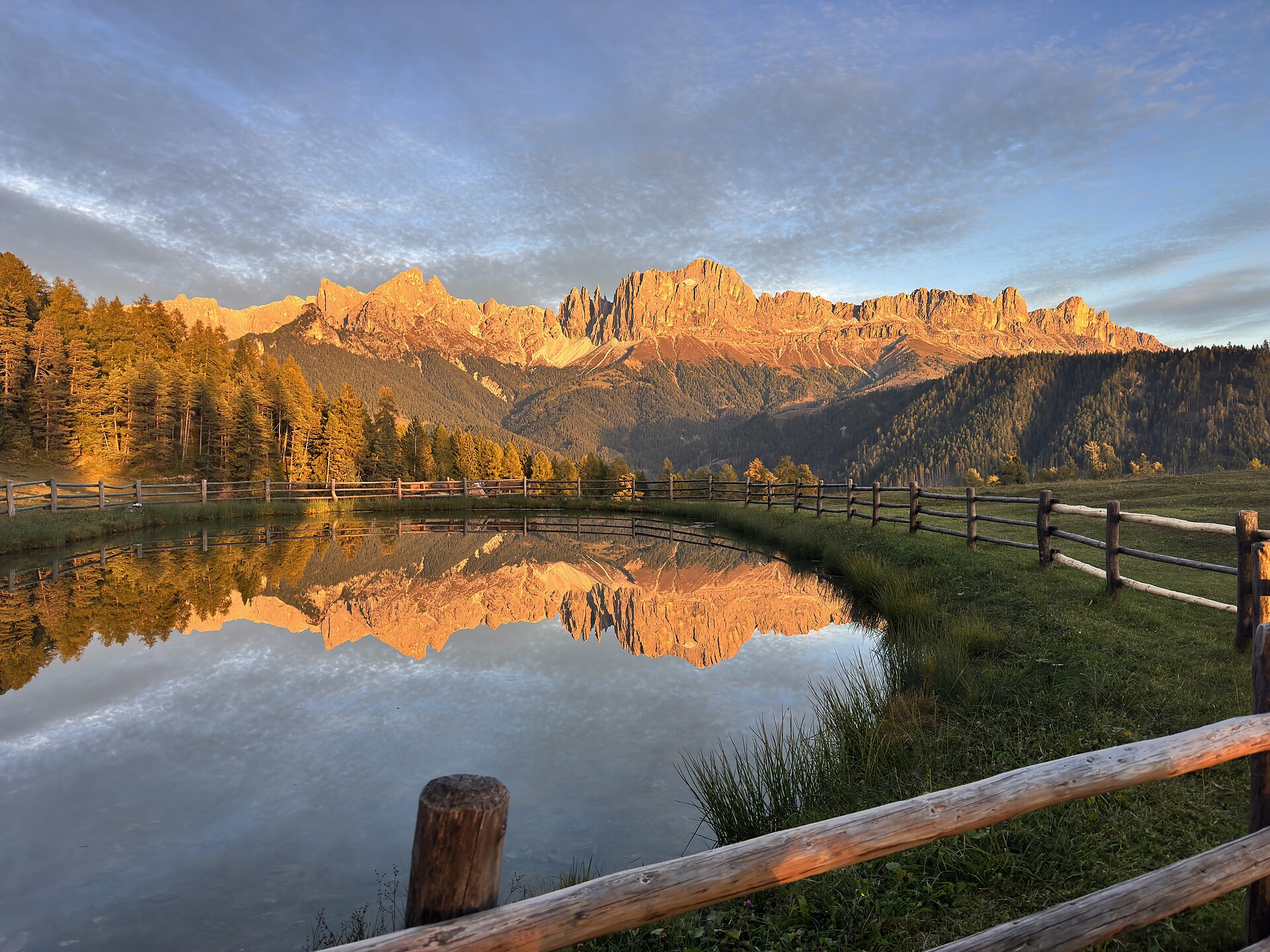 Escursione al tramonto al laghetto Wuhn con merenda altoatesina ...