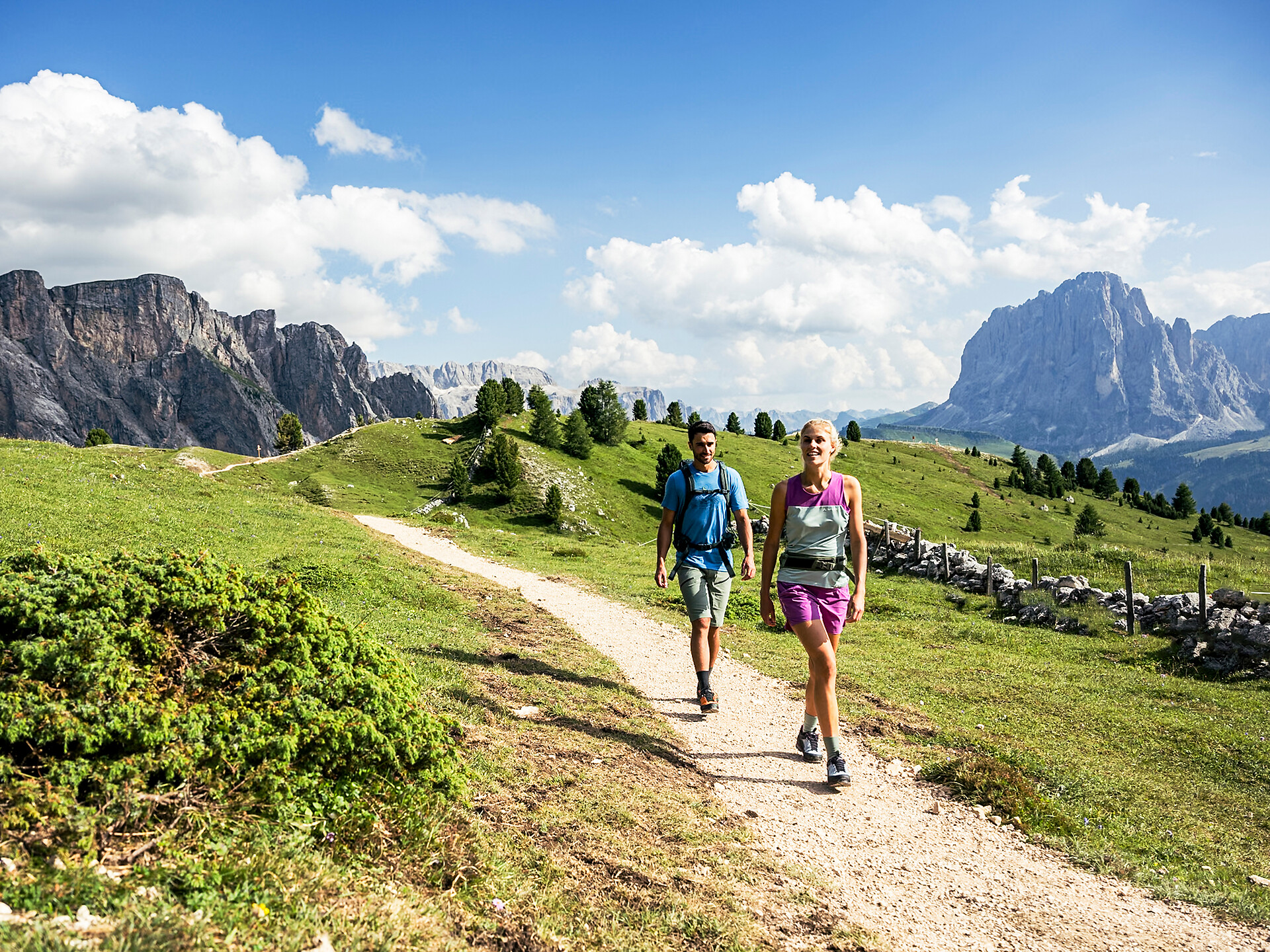 Escursione sotto le Odle nel Parco Naturale Puez-Odle Patrimonio ...